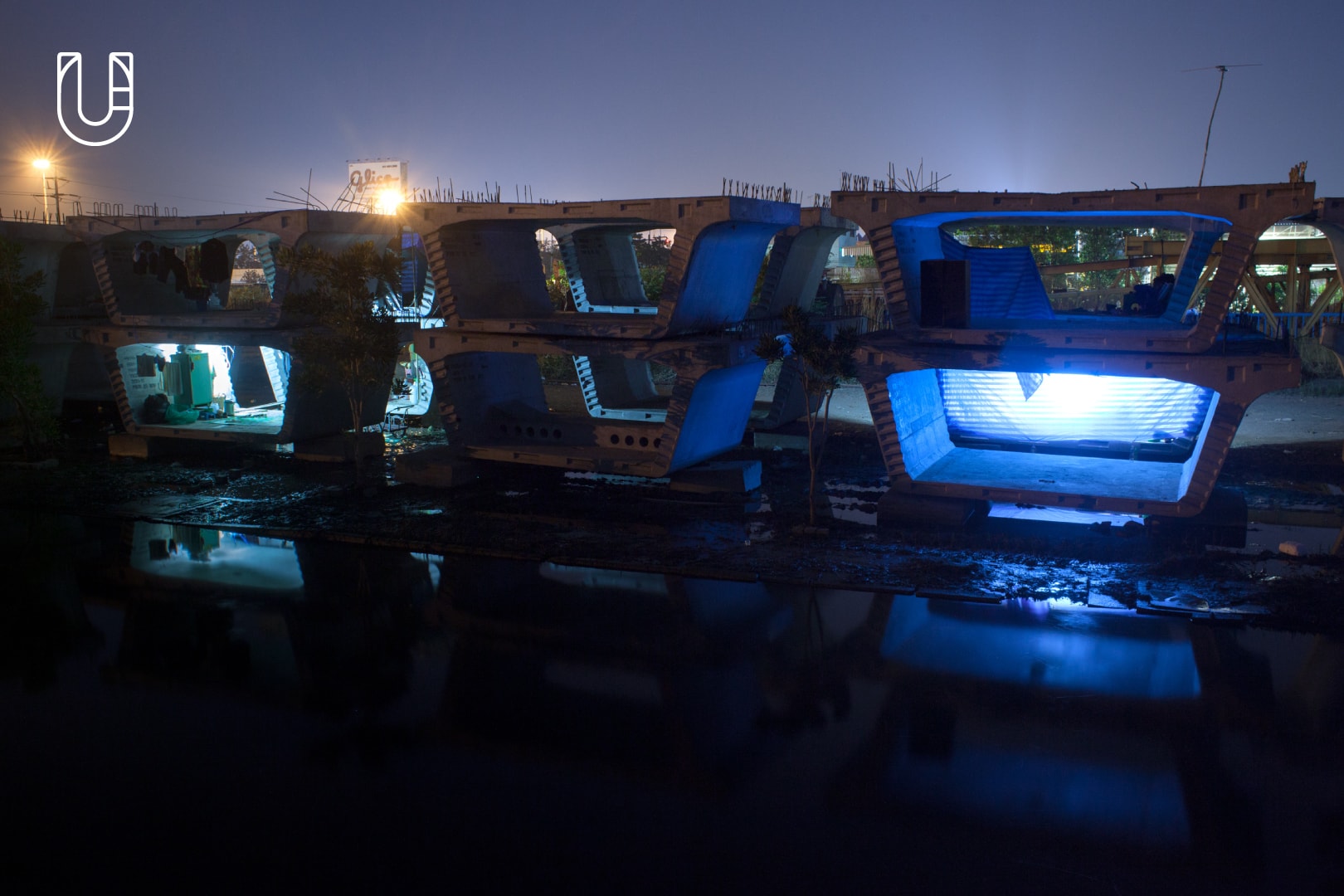 Space Shift บ้านพักชั่วคราวน้ำท่วมปี 54 - Urban Creature