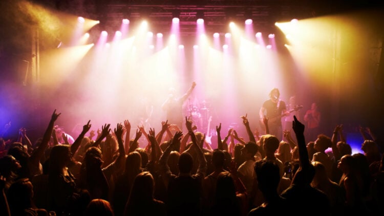 Live House คืออะไร ทำไมในไทยมีน้อย - Urban Creature