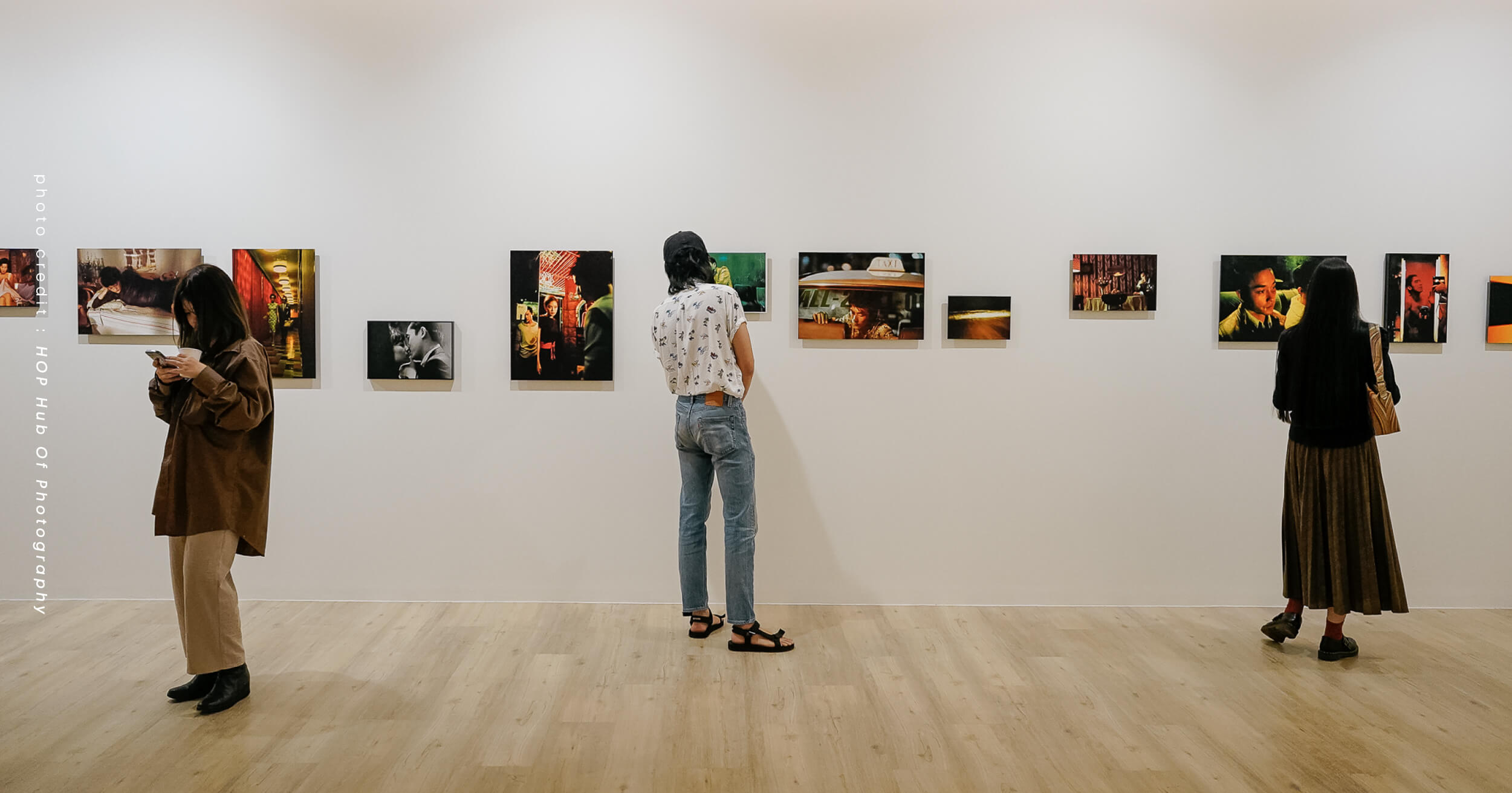 นิทรรศการภาพถ่ายหนังหว่อง กาไวโดย Wing Shya - Urban Creature