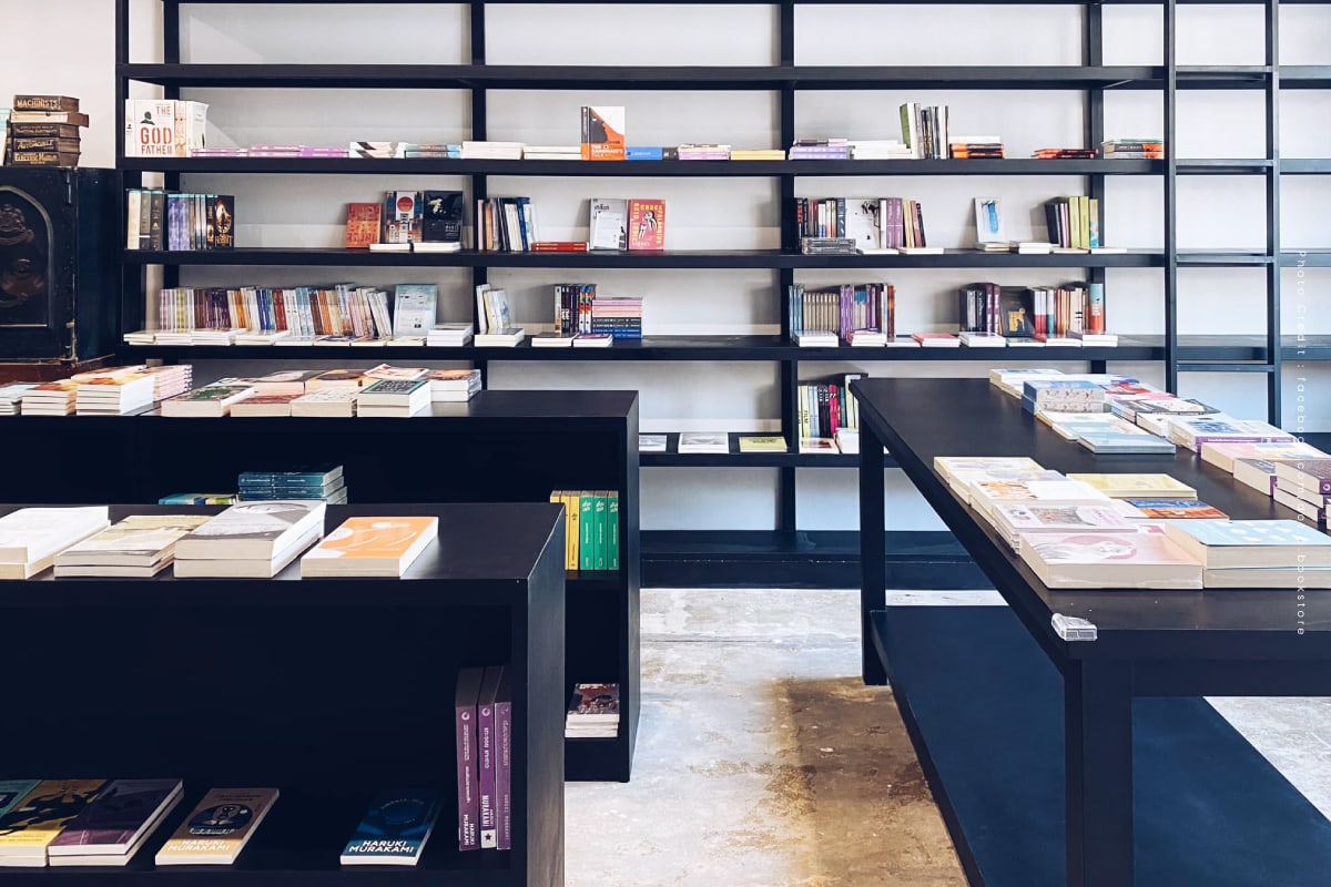 ‘dot.b’ ร้านหนังสือใหม่บนถนนนครใน จังหวัดสงขลา - Urban Creature