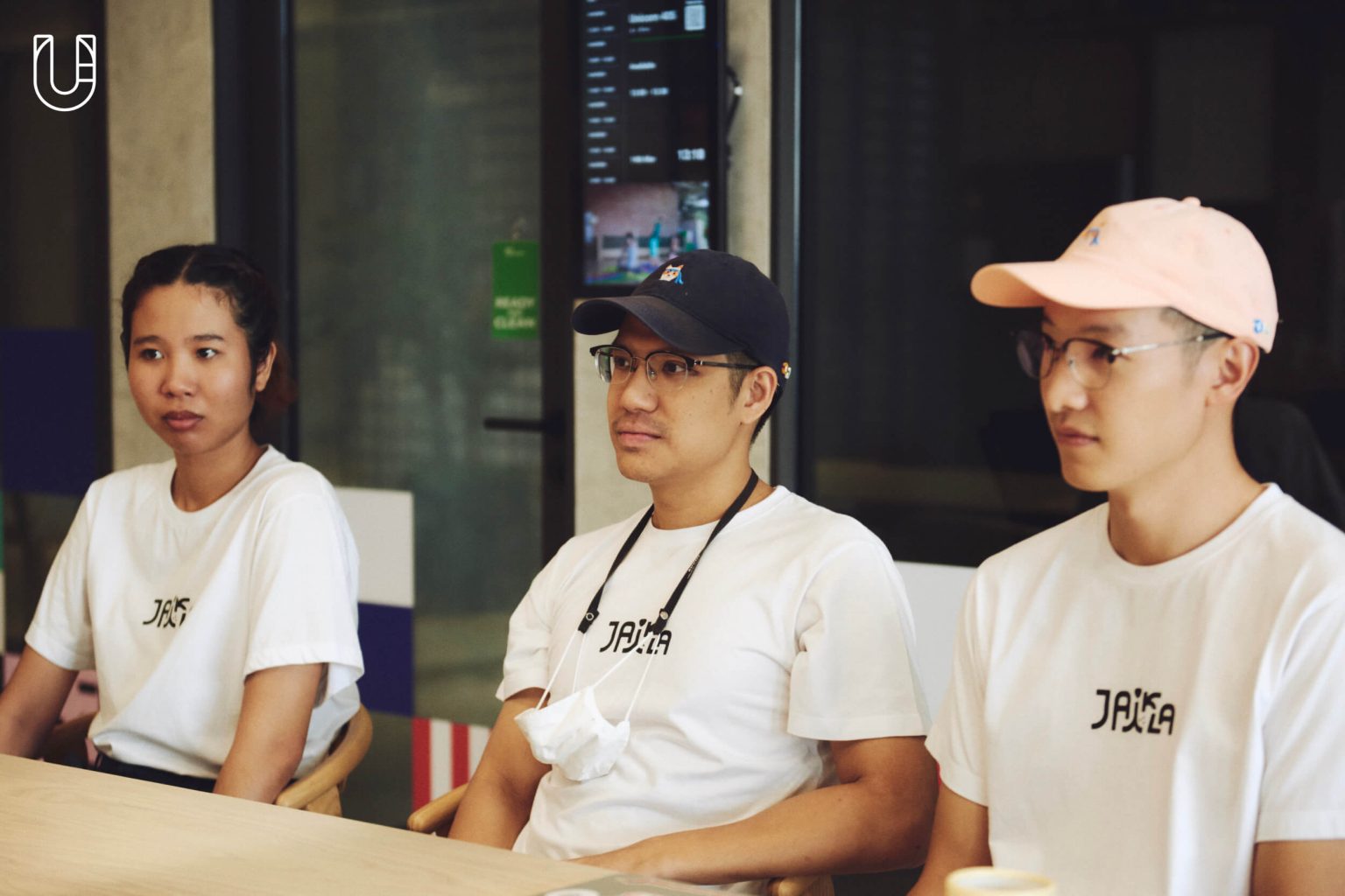 JAIKLA แบรนด์ขนมหมาจากโปรตีนแมลง - Urban Creature