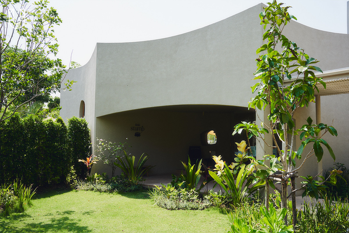 Little Stove & Little Stump สนามเด็กเล่นและคาเฟ่ - Urban Creature