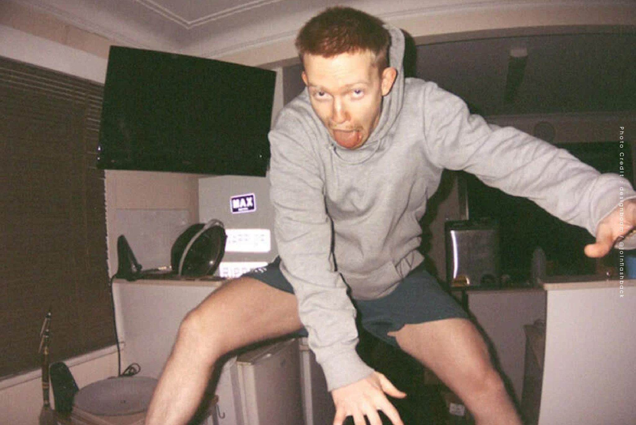 ‘Flashback’ กล้องลูกผสมระหว่างฟิล์มกับดิจิทัล - Urban Creature