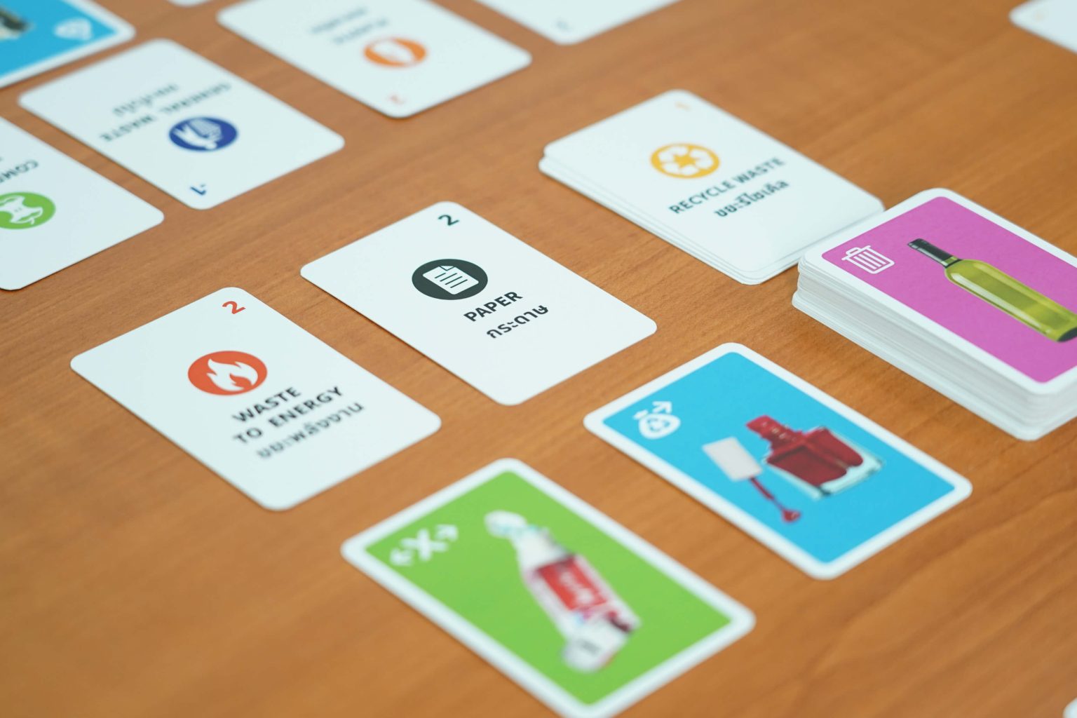 ‘Waste War’ บอร์ดเกมสอนแยกขยะแบบง่ายๆ - Urban Creature