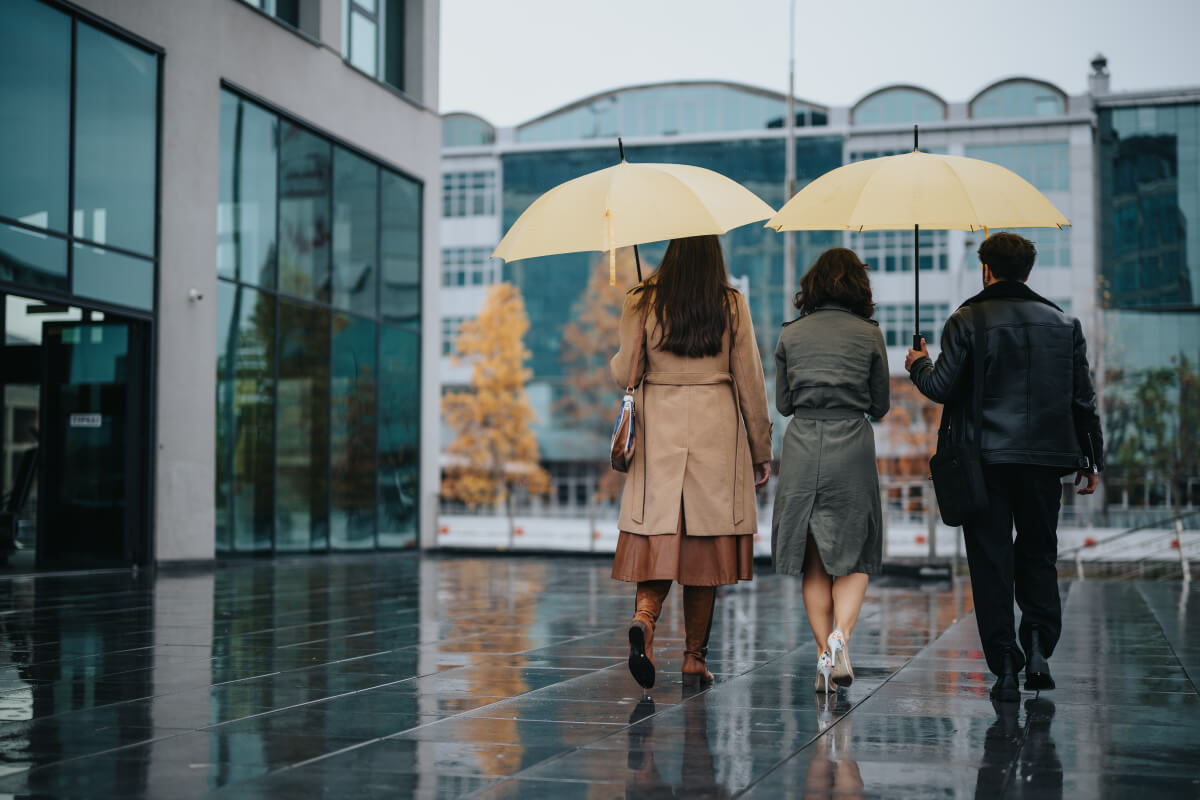 ‘Monsoon Blues’ ความเศร้าที่มากับฝน - Urban Creature